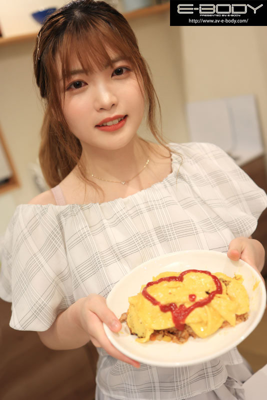 Big Boobs Japan on Twitter: "【AV新人】上京したての超優しいちょいギャルちゃんが脱いだらHカップ！ AVデビュー 新山ちなつ https://phoebe ...