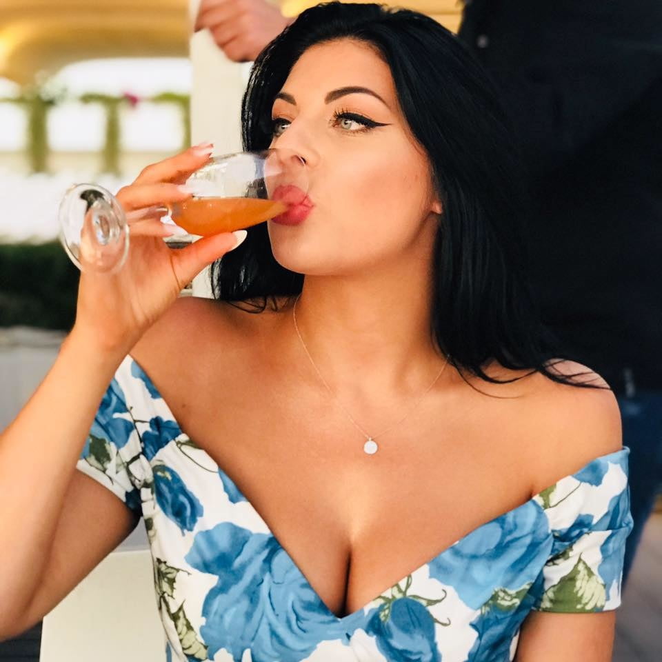 Zoe's feather boa 18K on Twitter: "Lucy Kay"