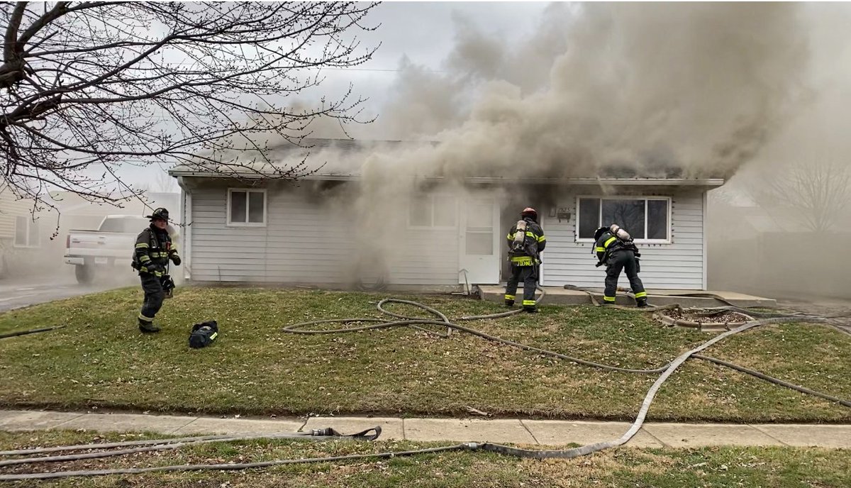 Indianapolis Fire Department 🚒 on Twitter: "3:32 PM - #IFD Firefighters make quick work of blaze ...