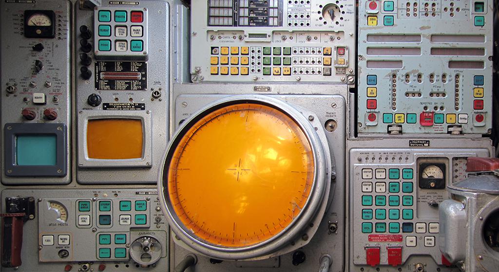 САБОТ on Twitter: "2S6 Tunguska Operator Panel https://t.co/aX1CABFQNl" / Twitter