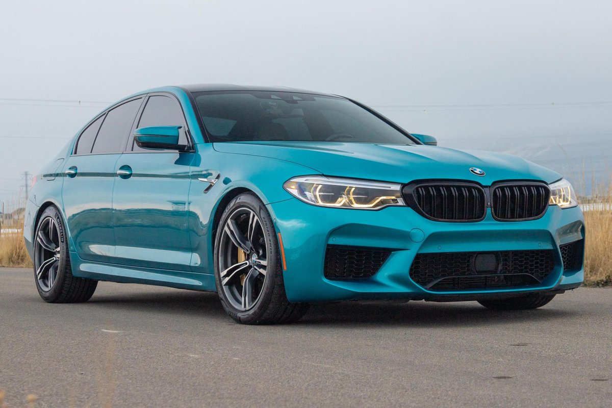 Cars & Bids on Twitter: "Snapper Rocks Blue Metallic. Wow.⁠ ⁠ THIS... is a 2018 BMW M5 ...