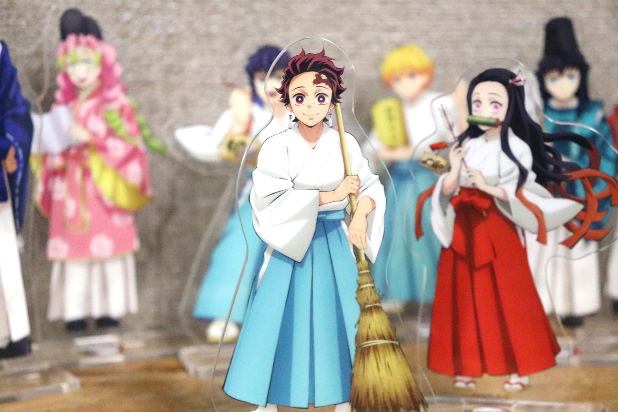 ufotable on Twitter: "【ufotableWEBSHOPより】 コミックマーケット101グッズ 商品写真のご紹介です。 ・ランダムアクリルスタンド 写真は竈門炭治郎にて ...