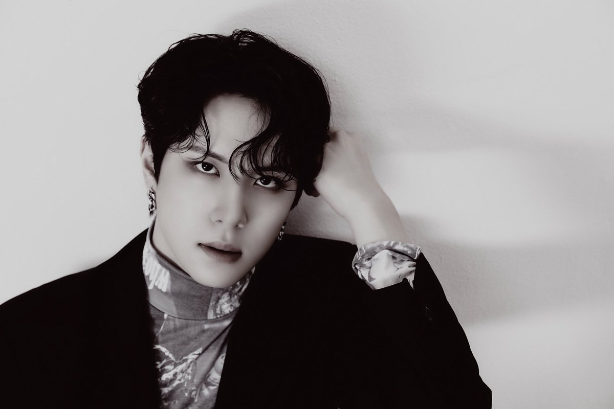 WEi • EN ESPAÑOL on Twitter: "230114 [UNIVERSE] 𝐇𝐨𝐦𝐦𝐞 𝐟𝐚𝐭𝐚𝐥𝐞 🐶 #위아이 #WEi #루아이 #RUi #김동한 ...