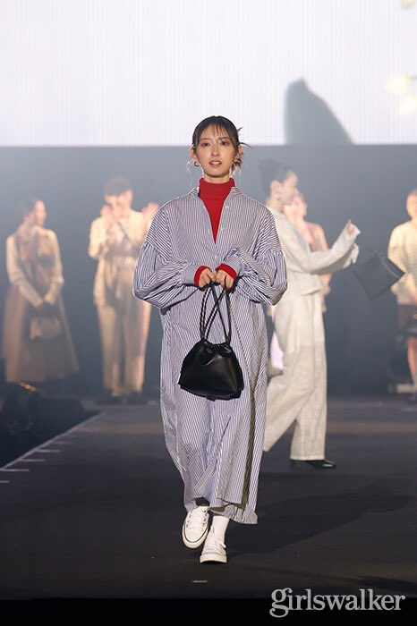 WhitePanda on Twitter: "Miku from Girlswalker