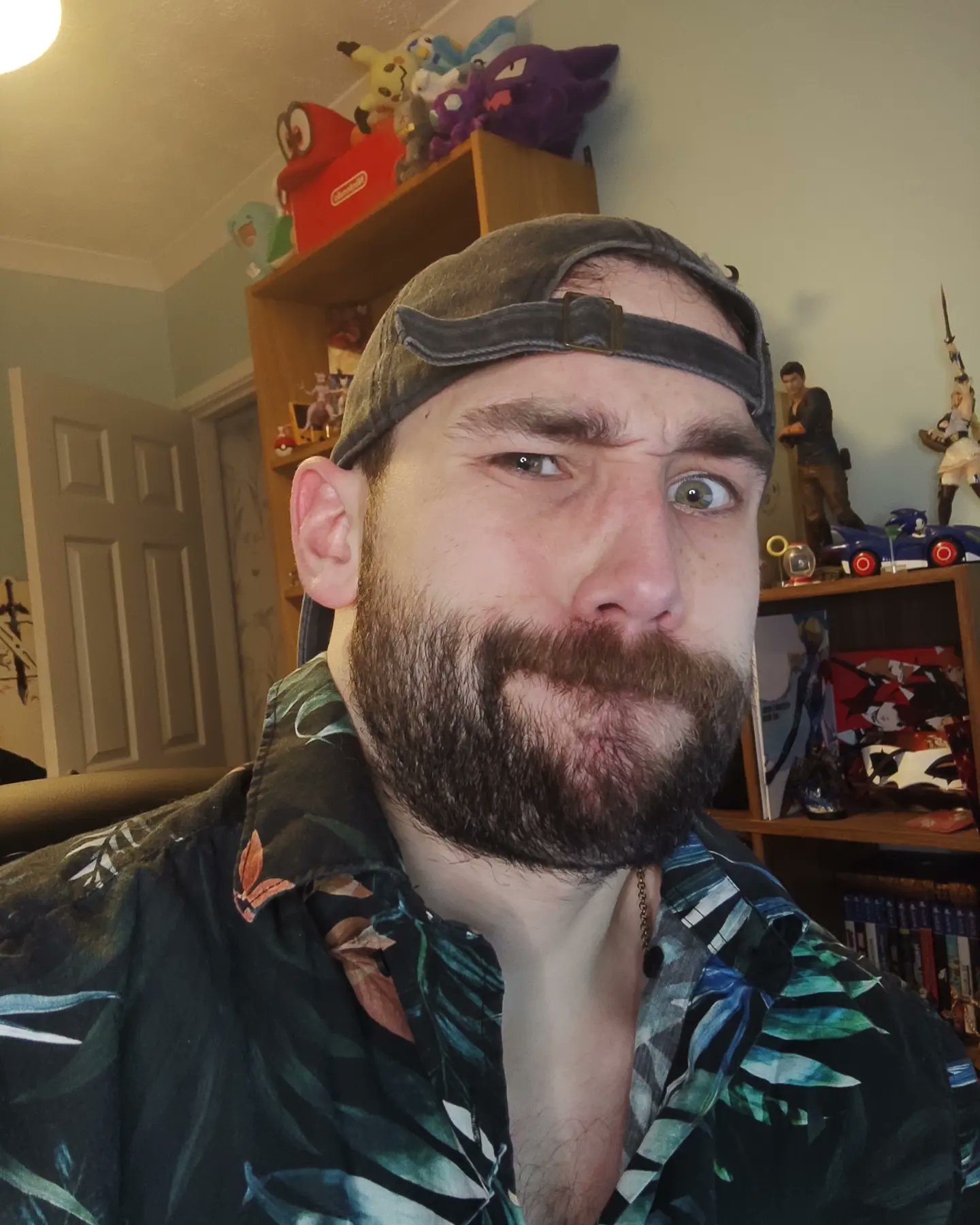 Marcus Clarke 🏳️‍🌈 on Twitter: "I'm playing Dream Daddy... Yup. https://t.co/dHbGvjBPJL https ...