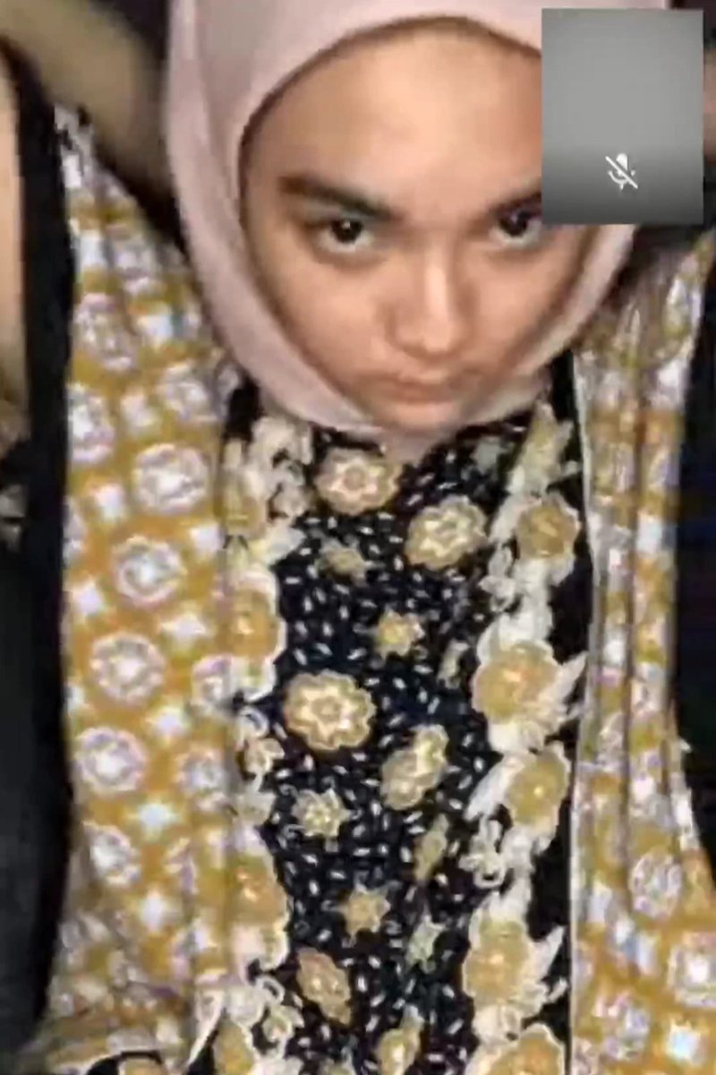 Lupan Aja on Twitter: "Ready 3vids si ukhty cakep bettt sih ini anjay , gas kan 45k DM/inbok bre ...