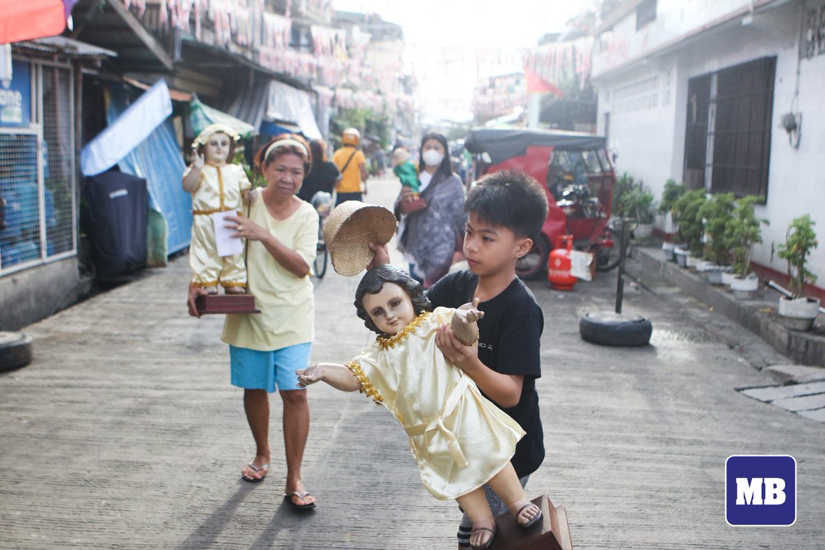 LOOK: Devotees celebrate the feast of Senior ño in Barangay Piapi ...
