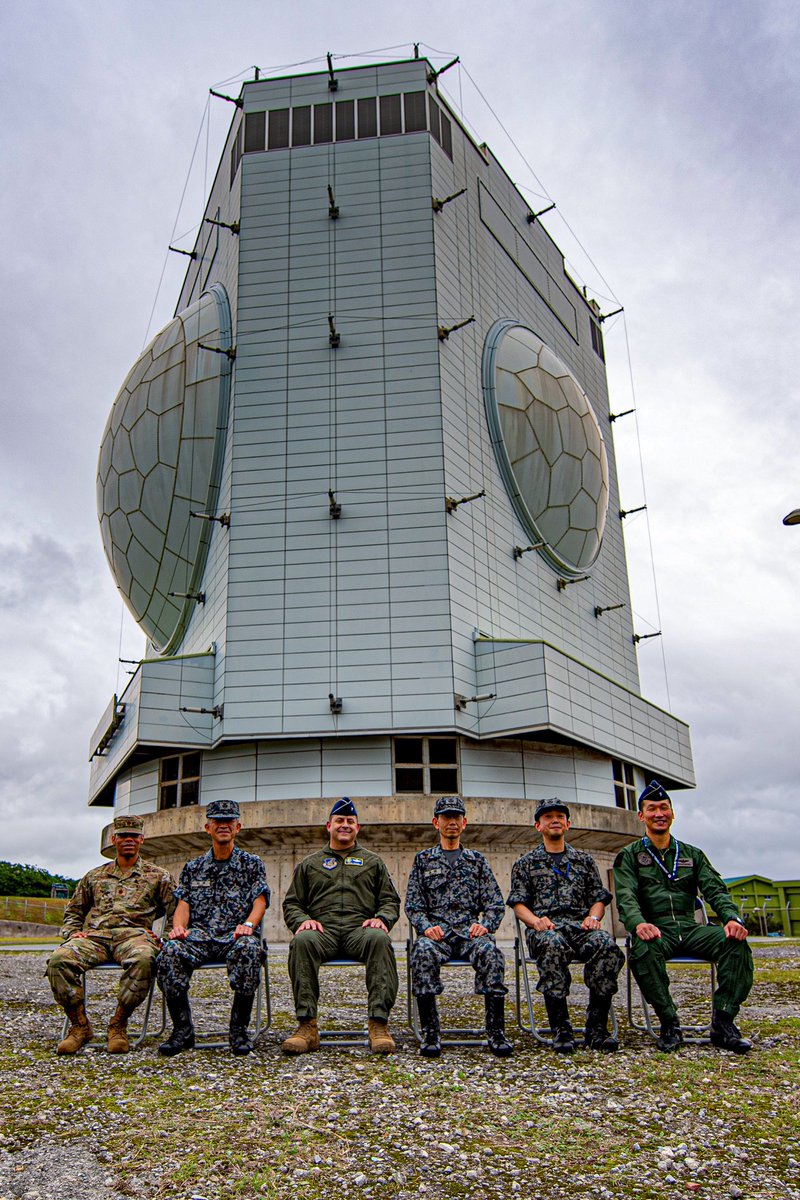 ナンガ(^O^)σ on Twitter: "RT @kadonkey: the FPS-5 radar at JASDF Naha Air Base, Japan. The FPS-5 is ...