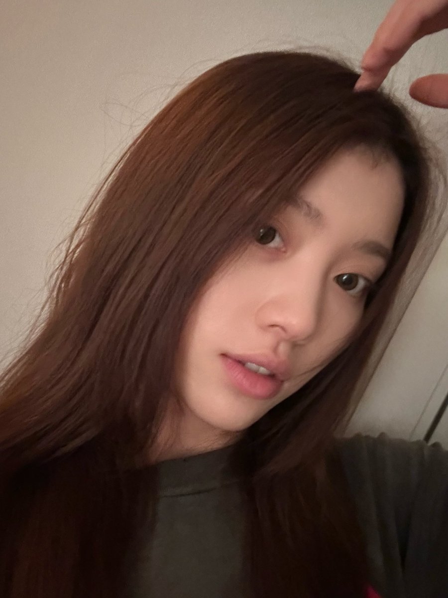 xiaoting logs on Twitter: "230115 #XIAOTING 🪐"