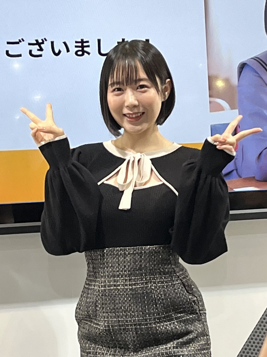 夜道 雪 ️サムライメイデン発売💕 on Twitter: "RT @GF_DW5W: 初めて夜道雪さんを生で見ましたが、想像以上に可愛かった‼︎ #オートサロン2023 #夜道雪"