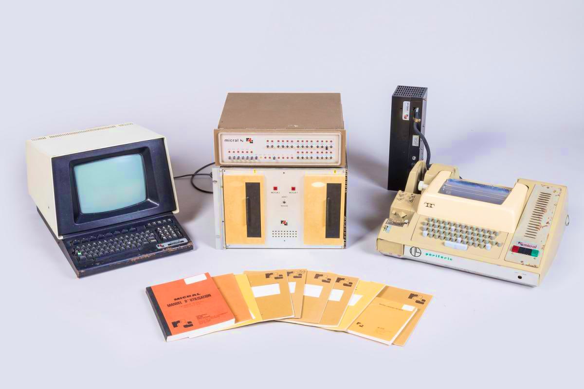 First Computer Invented In The World