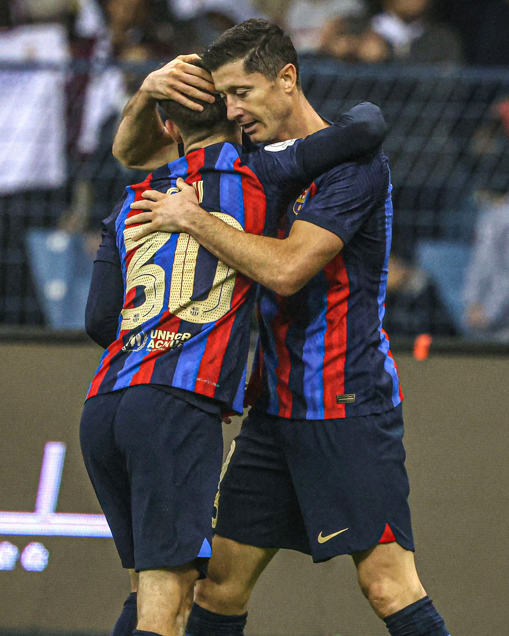 GOAL on Twitter: "Robert Lewandowski 👉 Gavi Gavi 👉 Robert Lewandowski https://t.co/dMJfnIwRdk ...