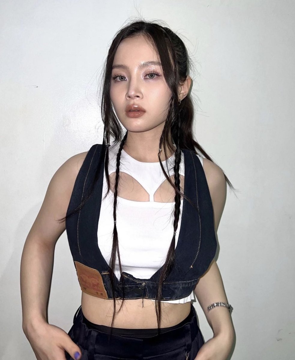 ggpics🌷 on Twitter: "lee hi"