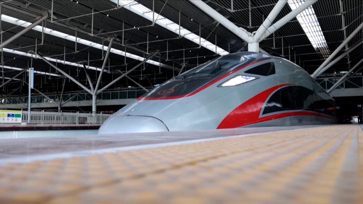 High-speed railway connecting the Chinese mainland and the Hong Kong ...