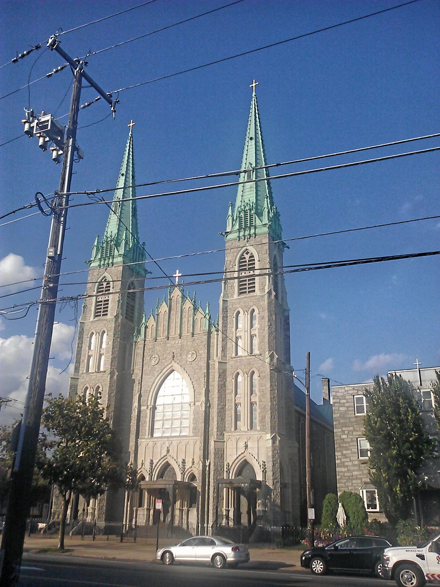 Some pics of Port Richmond, a (once) predominantly Polish neighborhood ...