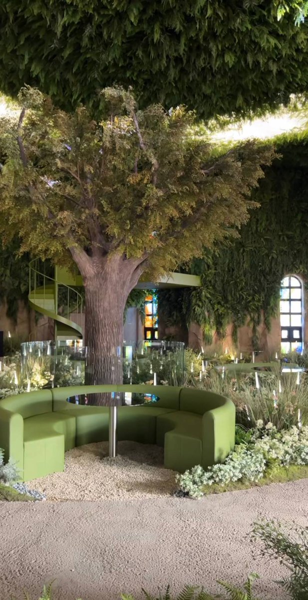 인스티즈(instiz) on Twitter: "인천에 새로 오픈한다는 초대형 카페 (링크에 더있어요👉) https://instiz.net/pt/7307397"