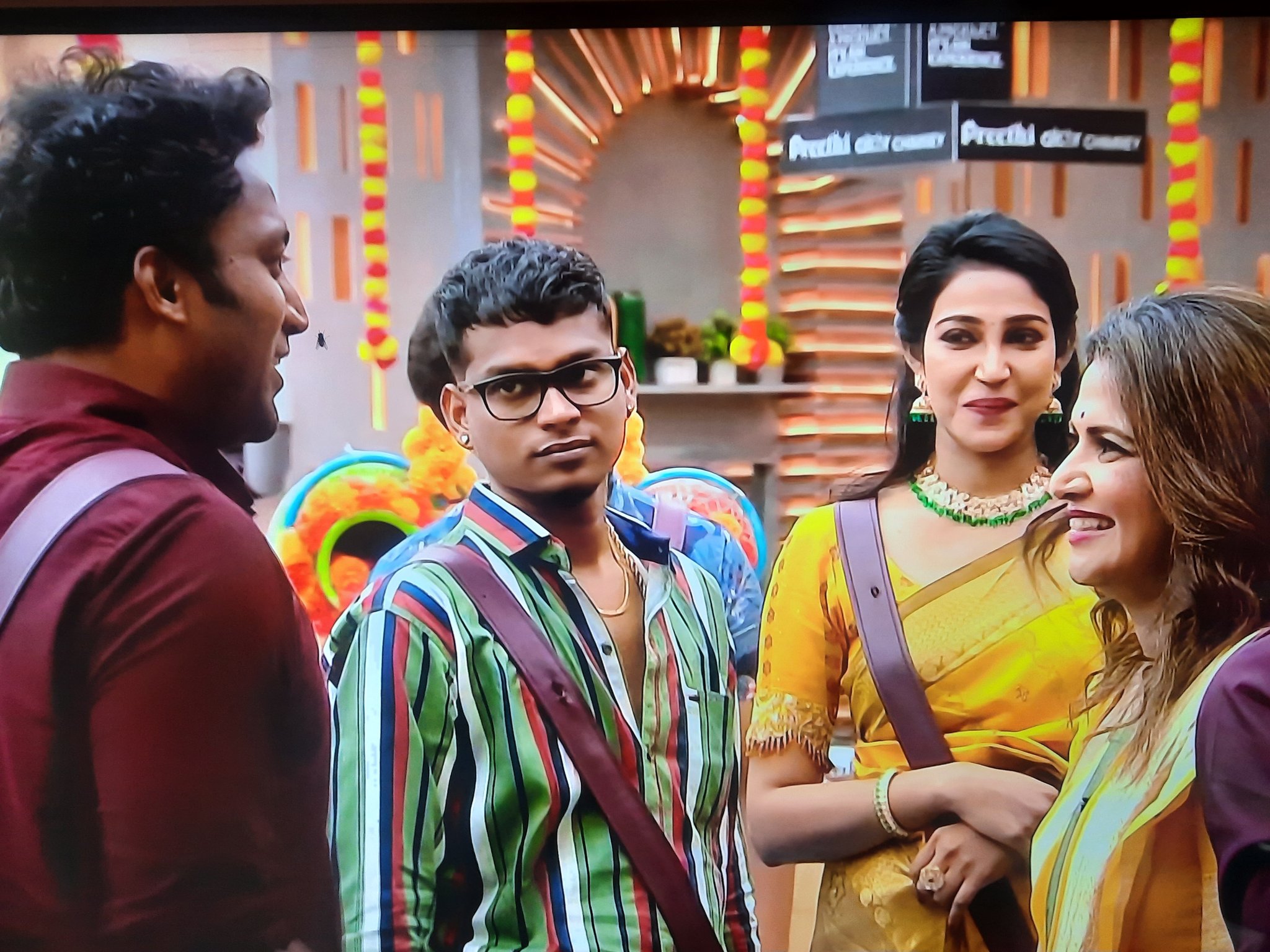 Vasu Devan.KSD on Twitter: "#BiggBossTamil6 #Vikraman : Ramayanathu la solluvanga Vaali ku ...