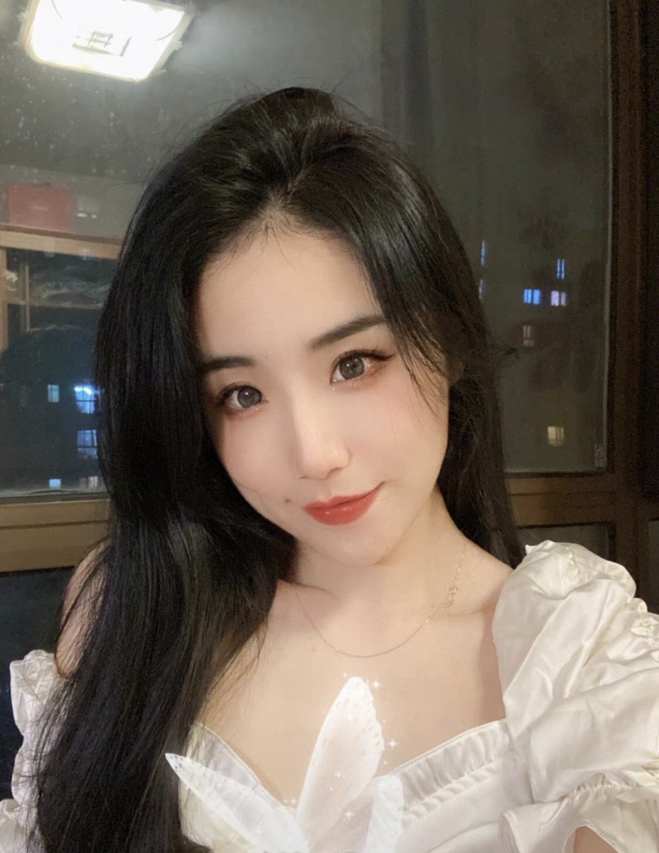 可爱小胖(诚信互推) On Twitter Rt Yaer0328 这样的身材能过年约到炮吗,想得到大叔你的身体,想约我的点赞🥰