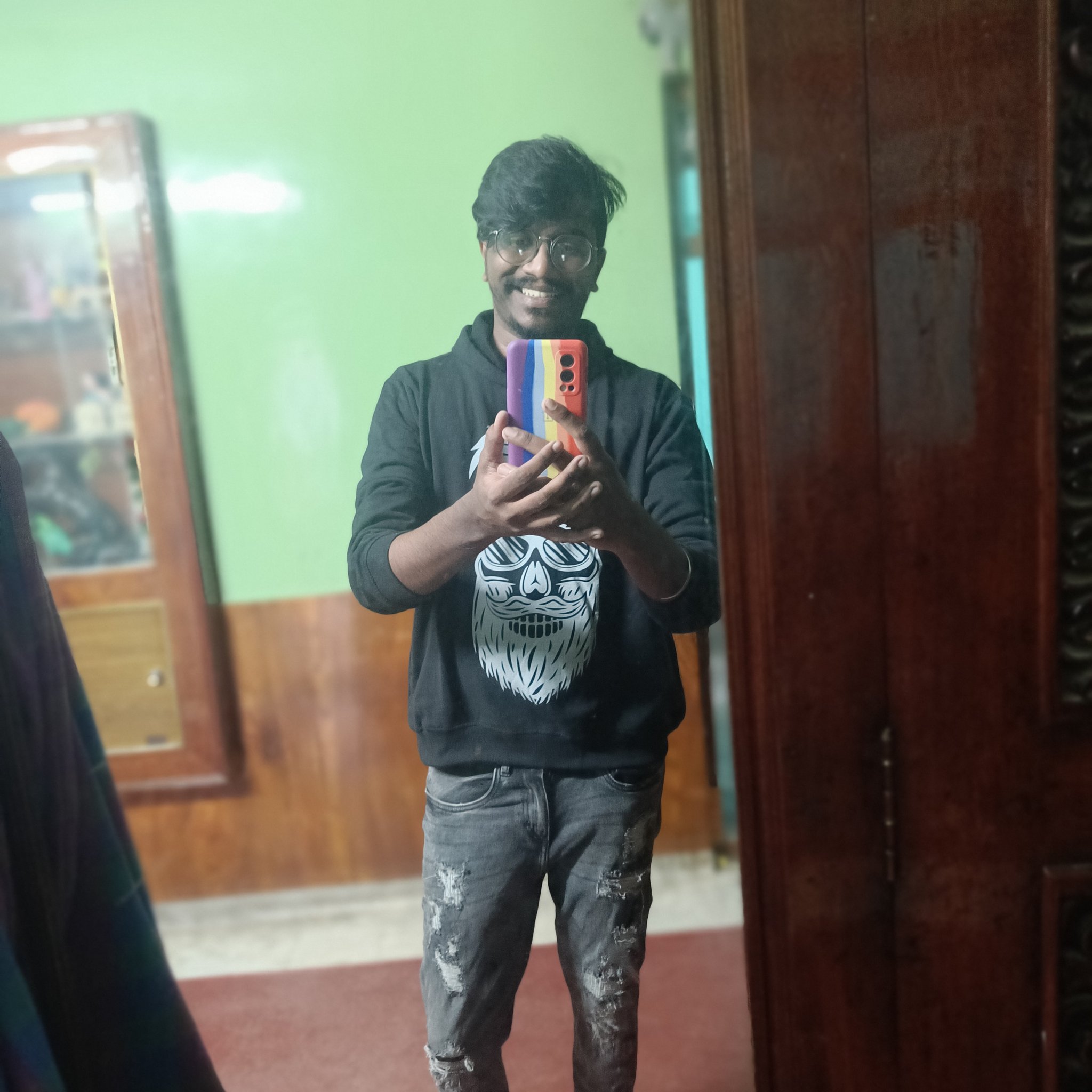 Vineeth Kumar (@VinuVinithkumar) / Twitter