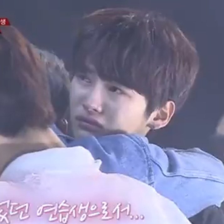 Story Kids on Twitter: "first and last time seeing him cry :(( @Stray_Kids -tsk"