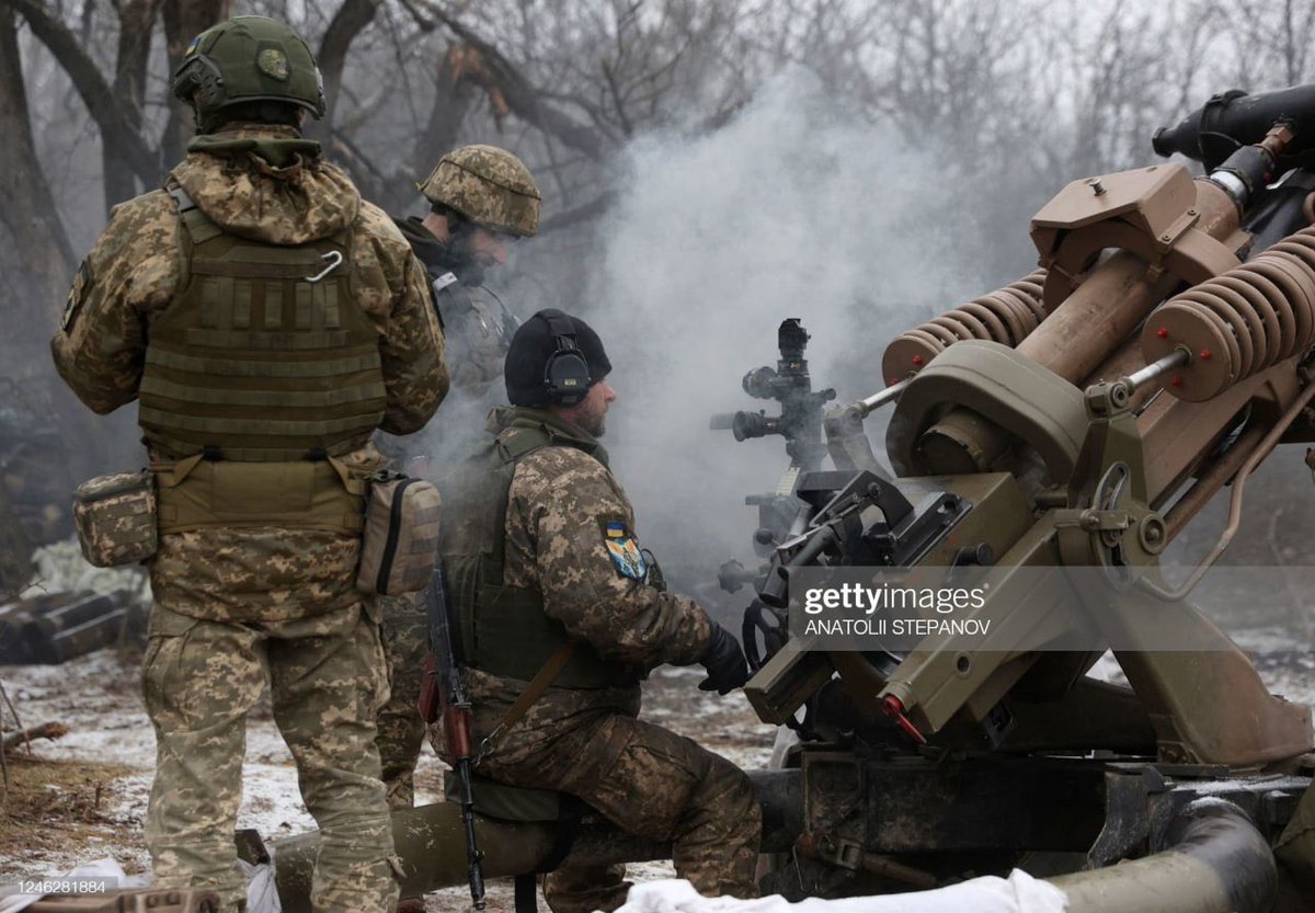 War Monitor on Twitter: "⚡️The position of the 105-mm British howitzer L119 of the Armed Forces ...