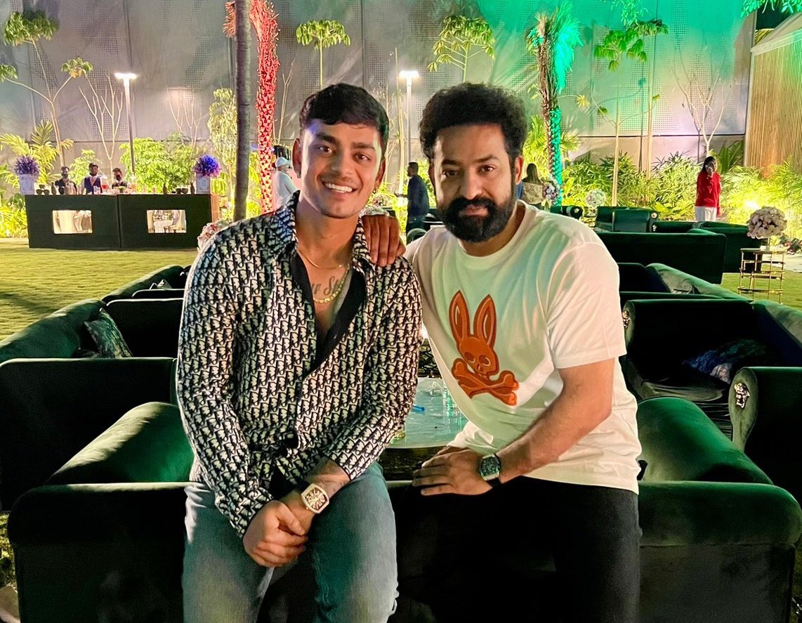 Johns. on Twitter: "Ishan Kishan with Junior NTR. https://t.co/1mNzCddhOj" / Twitter