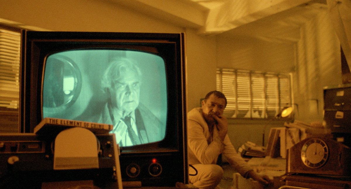 Criterion Collection's Threads – Thread Reader App