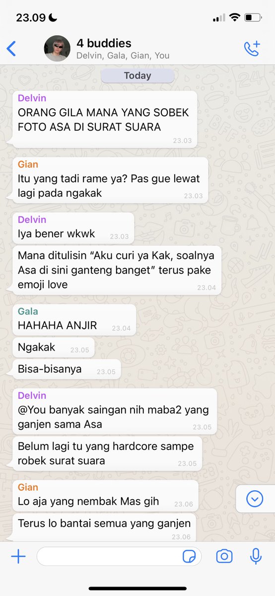 Chia on Twitter: "aya aya kelakuanmu nak"