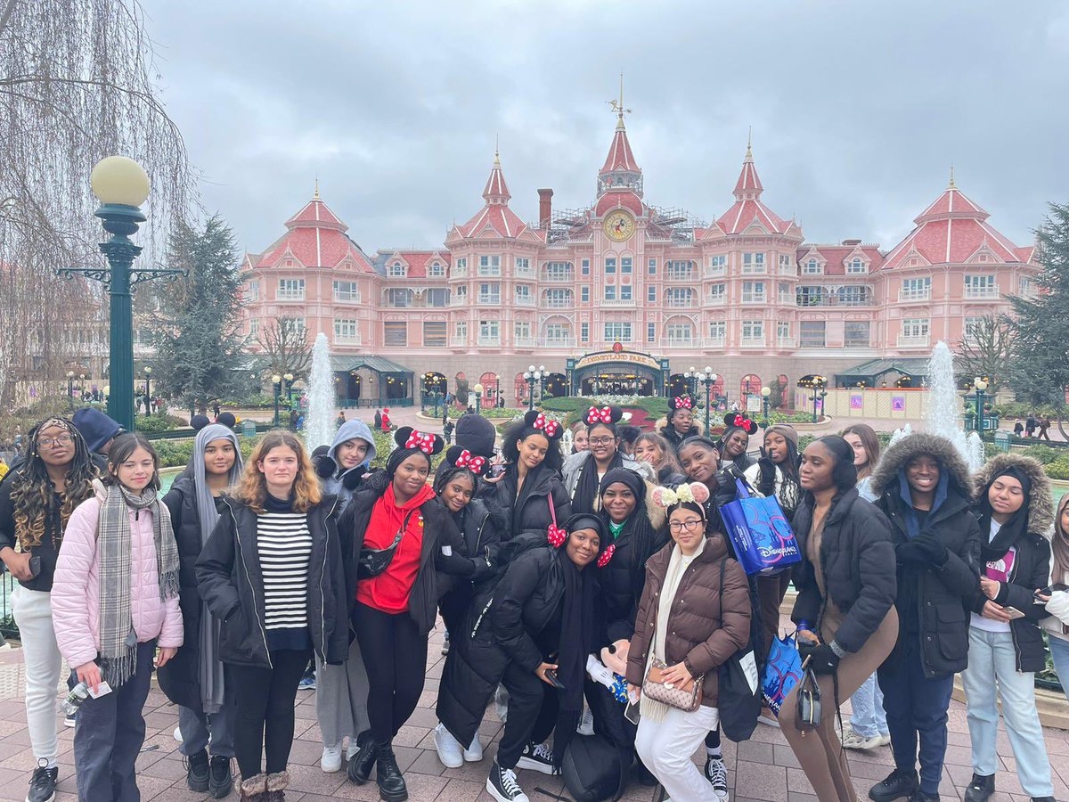 Harris Girls' Academy Bromley - Harris Girls' Academy Bromley