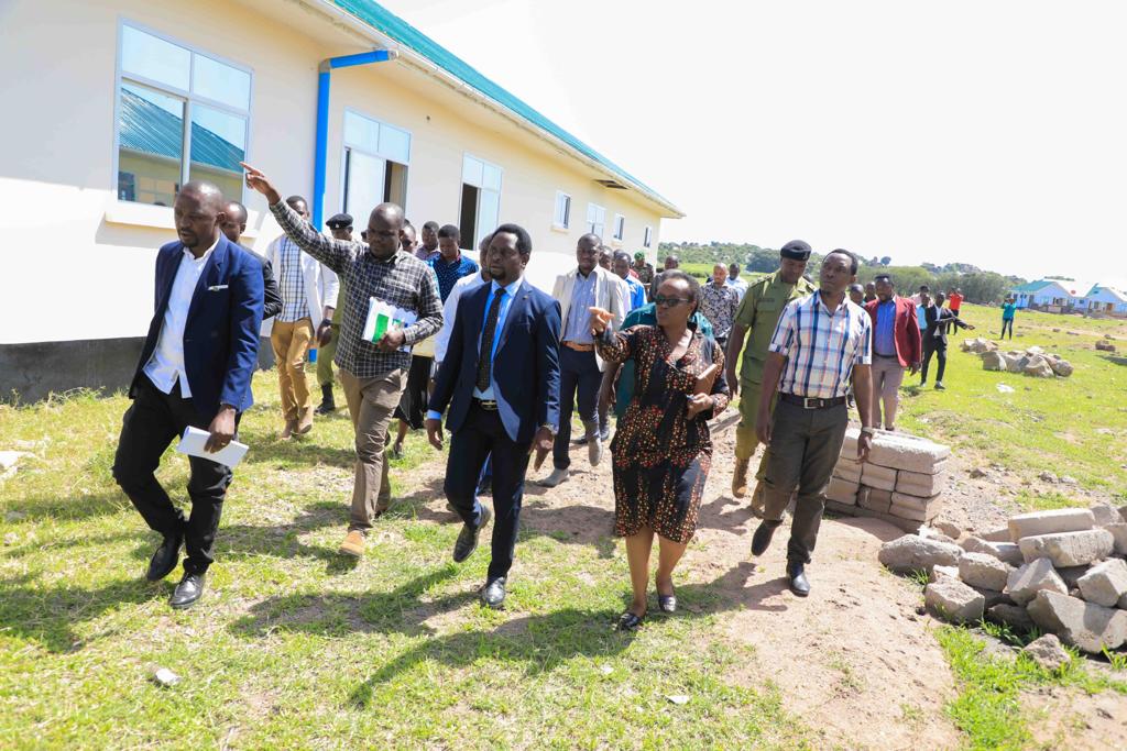 📍 Simiyu Naibu Waziri Ofisi ya Rais – TAMISEMI, Dkt. Festo J. Dugange ...