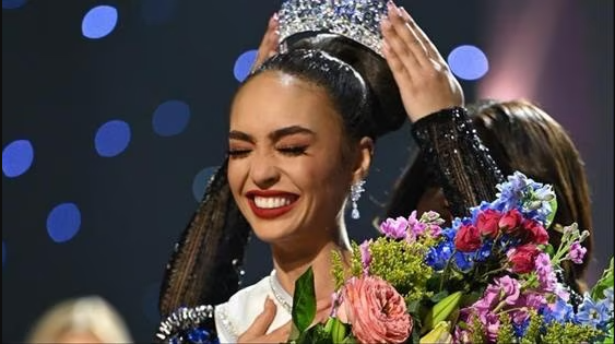 E News On Twitter Miss Universe Has Been Crowned 👑 Miss Usa R
