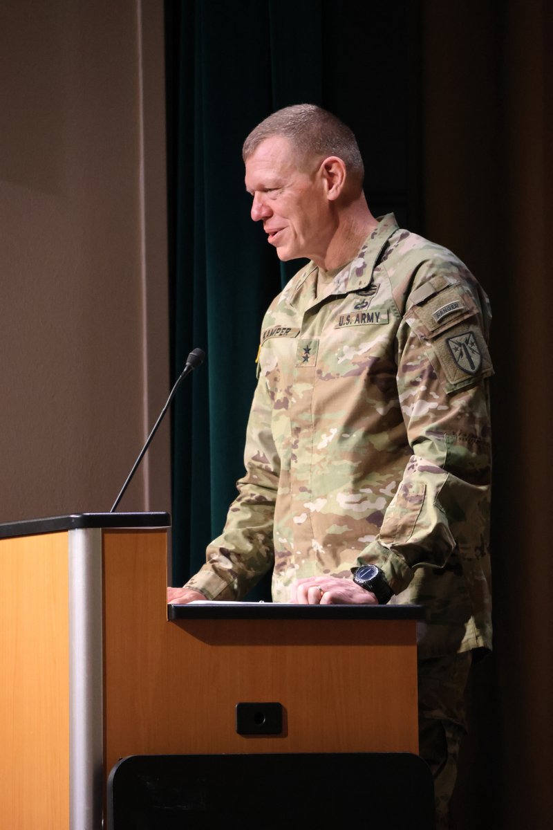 Us Army Fort Sill On Twitter Maj Gen Kenneth Kamper Hosted A