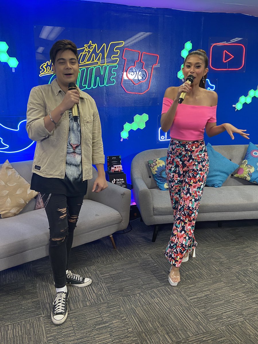 Vice Ganda Fansite On Twitter Itsshowtimena 🌟 Flexing Their Ootd