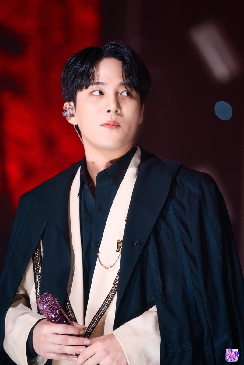 mingming 🪶 | halazia on Twitter: "230115 Inkigayo PD-Note 'Halazia' Comeback Photos - JONGHO # ...