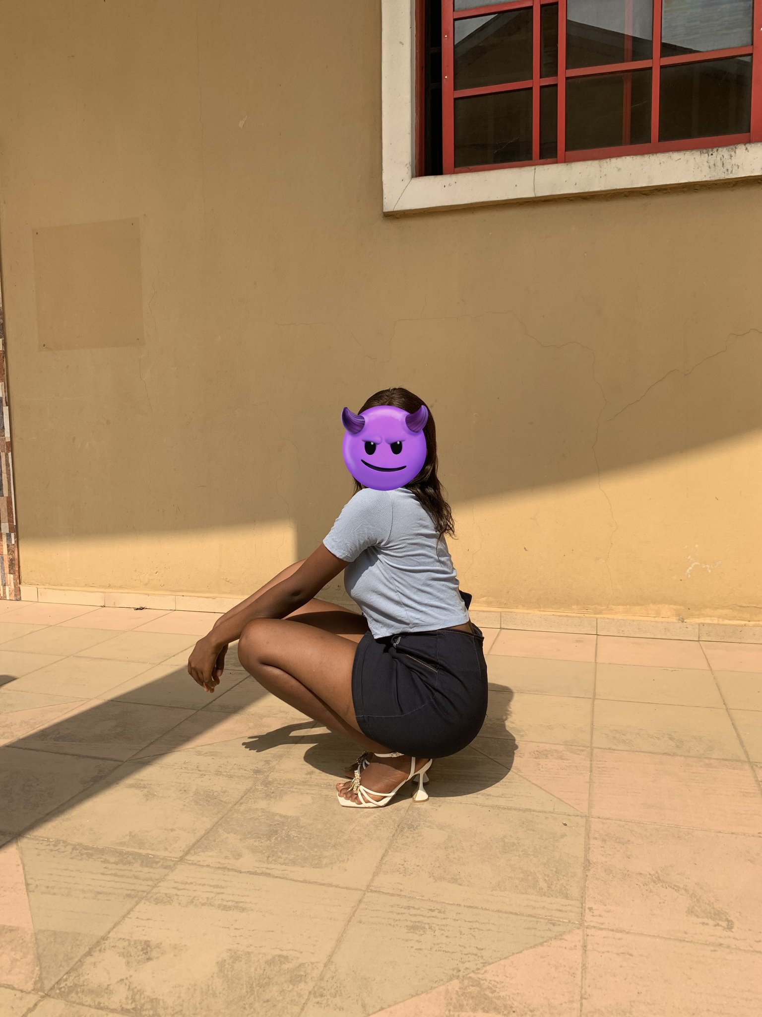 𝕹𝖚𝖗𝖘𝖊 𝕾𝖍𝖚𝖑𝖘 𝕿𝖍𝖊 𝕱𝖎𝖗𝖘𝖙 on Twitter: "Gm 🌚 May your day be as clear as my skin☺️ (Say it Back ...