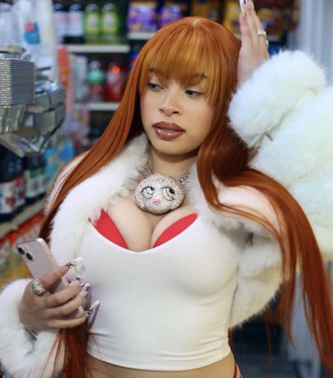 scandal pop saucebox on Twitter: "she passed the torch https://t.co/EnxY7gD0cZ" / Twitter