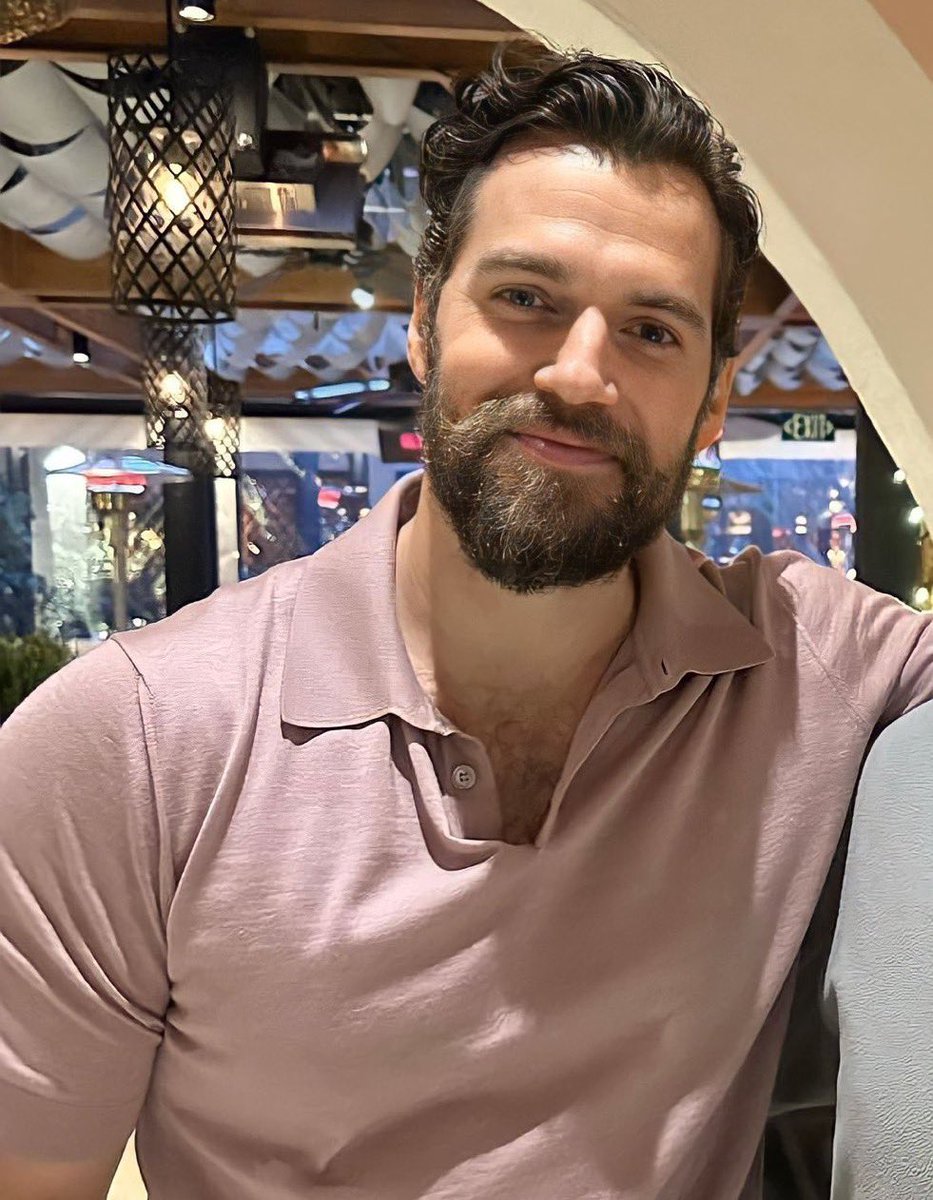 Sara Aaaaaah On Twitter He Looks Like Every Other Syrian Guy Yall
