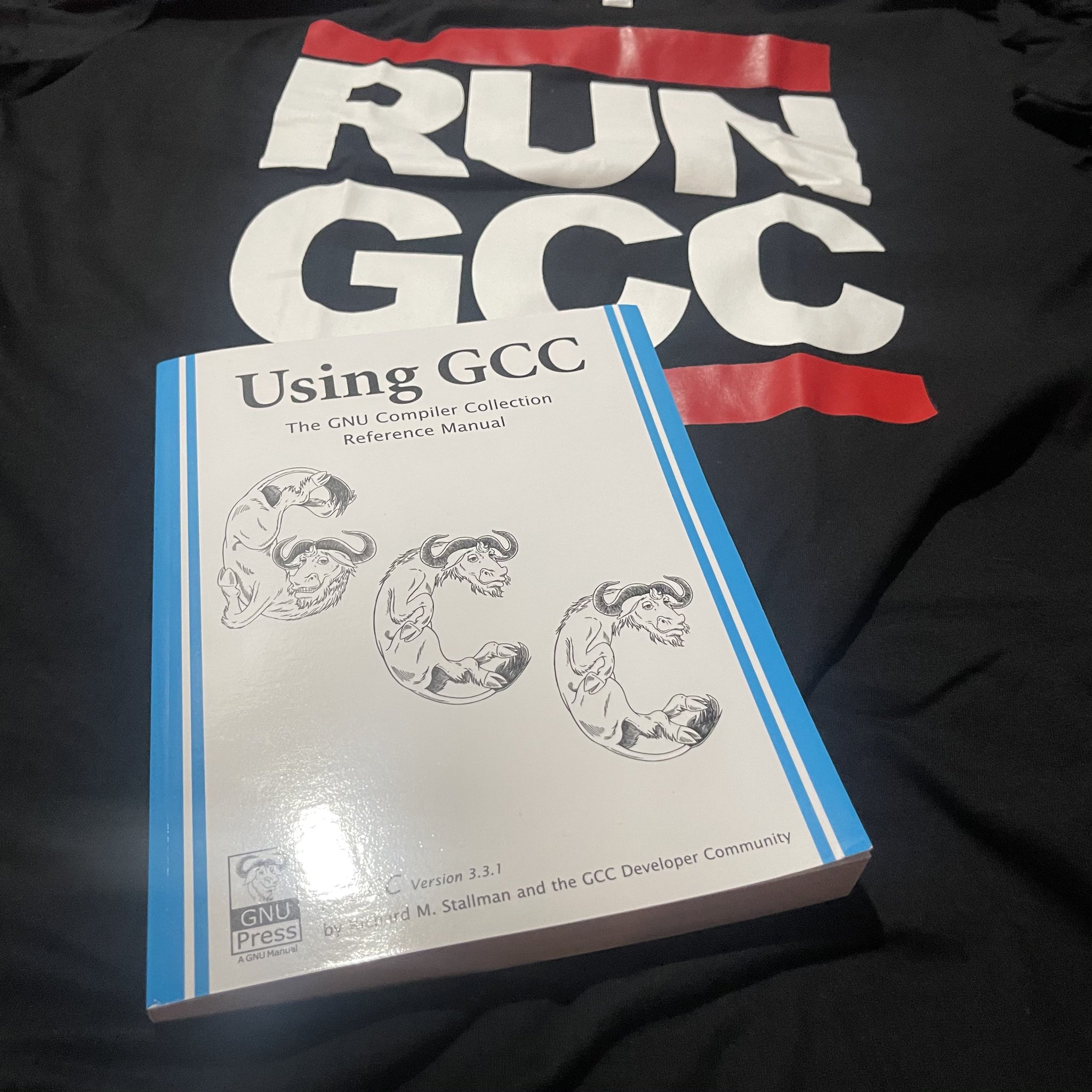 Sick.Codes on Twitter: "Bedtime stories from @fsf ️ although GCC 3.x is 10 year old now 😂 https ...