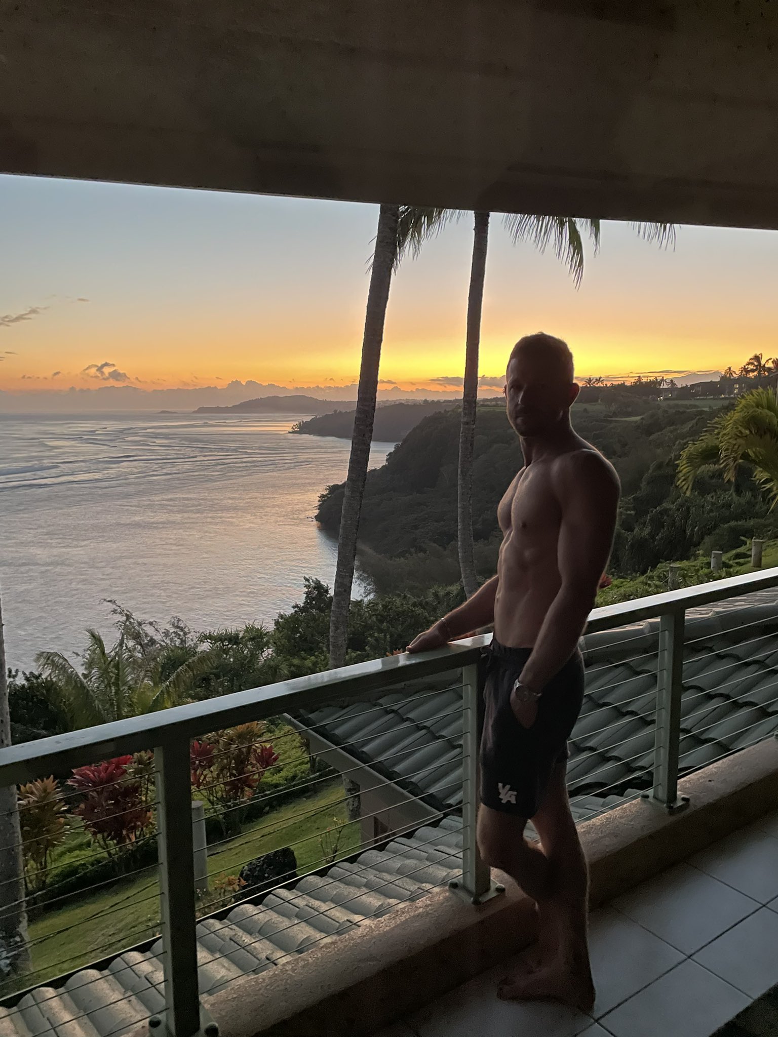 Ryan Clarke on Twitter: "@nickywintour Good morning sexy https://t.co/veIQ4NjZhq" / Twitter