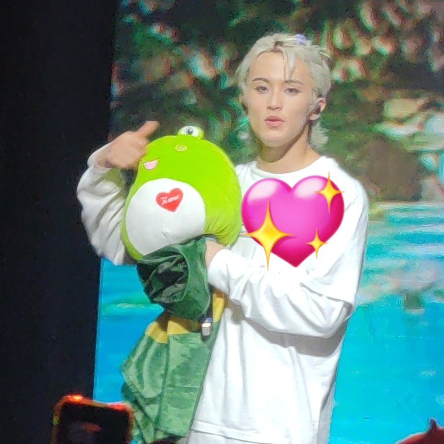 kim d-1 NCT 127 (@nonobarks) / Twitter