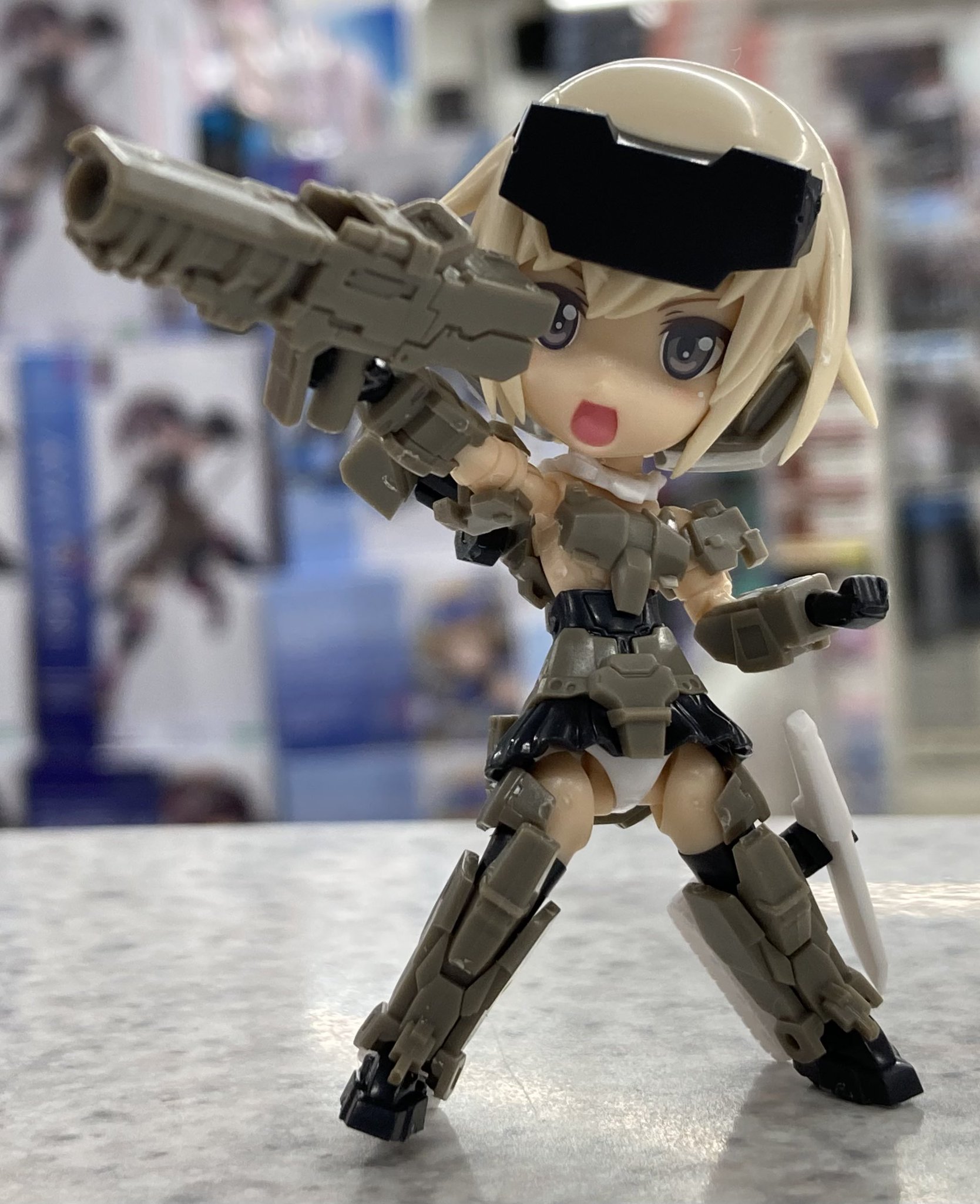 SEIBUNDO HOBBY / 精文堂 on Twitter: "フレームアームズ・ガールシリーズの最新作であり最新ブランドシリーズのQpminiにて発売となった轟雷ちゃんも実際に組立てみ ...