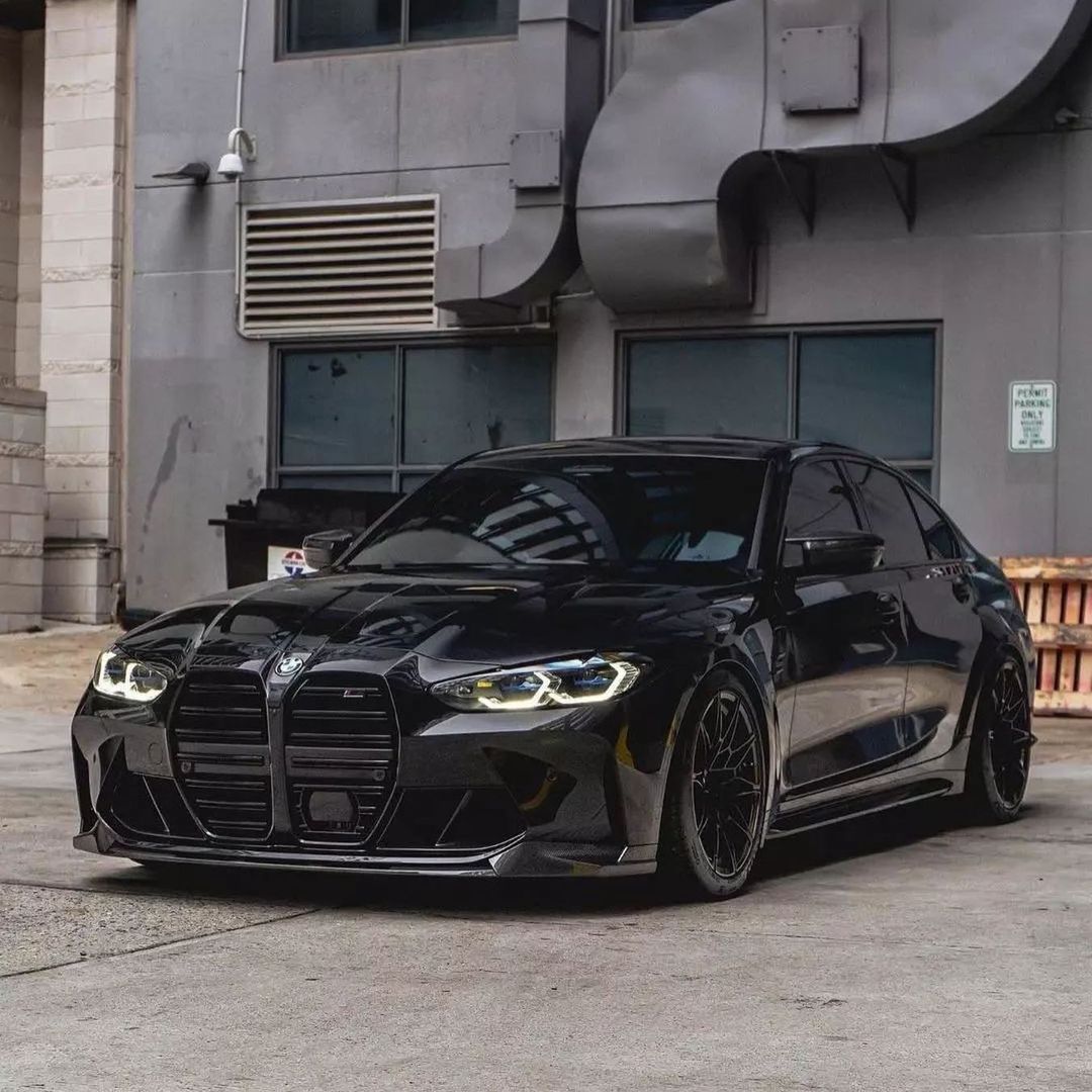 ExoticBMW on Twitter: "Blacked out BMW M3 Competition 🇩🇪"