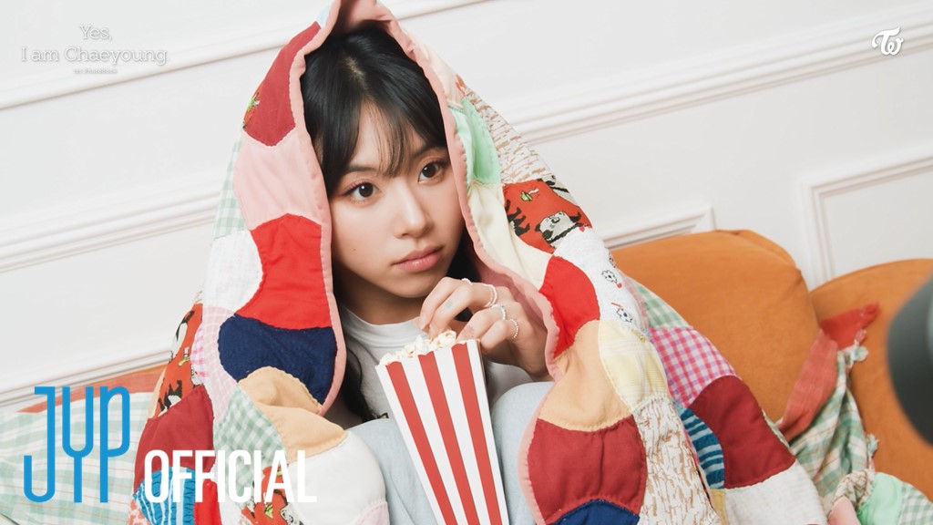 TWICE on Twitter: "Yes, I am Chaeyoung. Making Video YouTube: https://youtu.be/fEkQ-A6wTyM 💚 ...