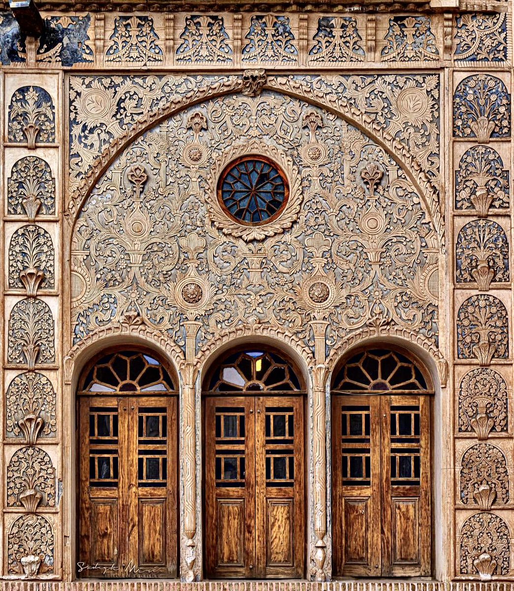 Persian design has a long history, with the greatest contribution to ...