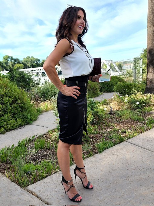 TW Pornstars - Mrs Poindexter. Pictures and videos from Twitter. Page 3