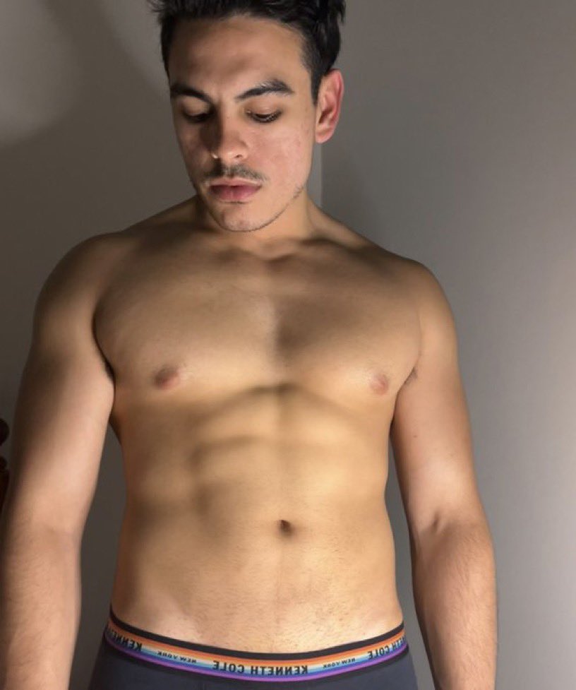 OnlyFans Promo on Twitter: "Struggling to make money? Drop your ...