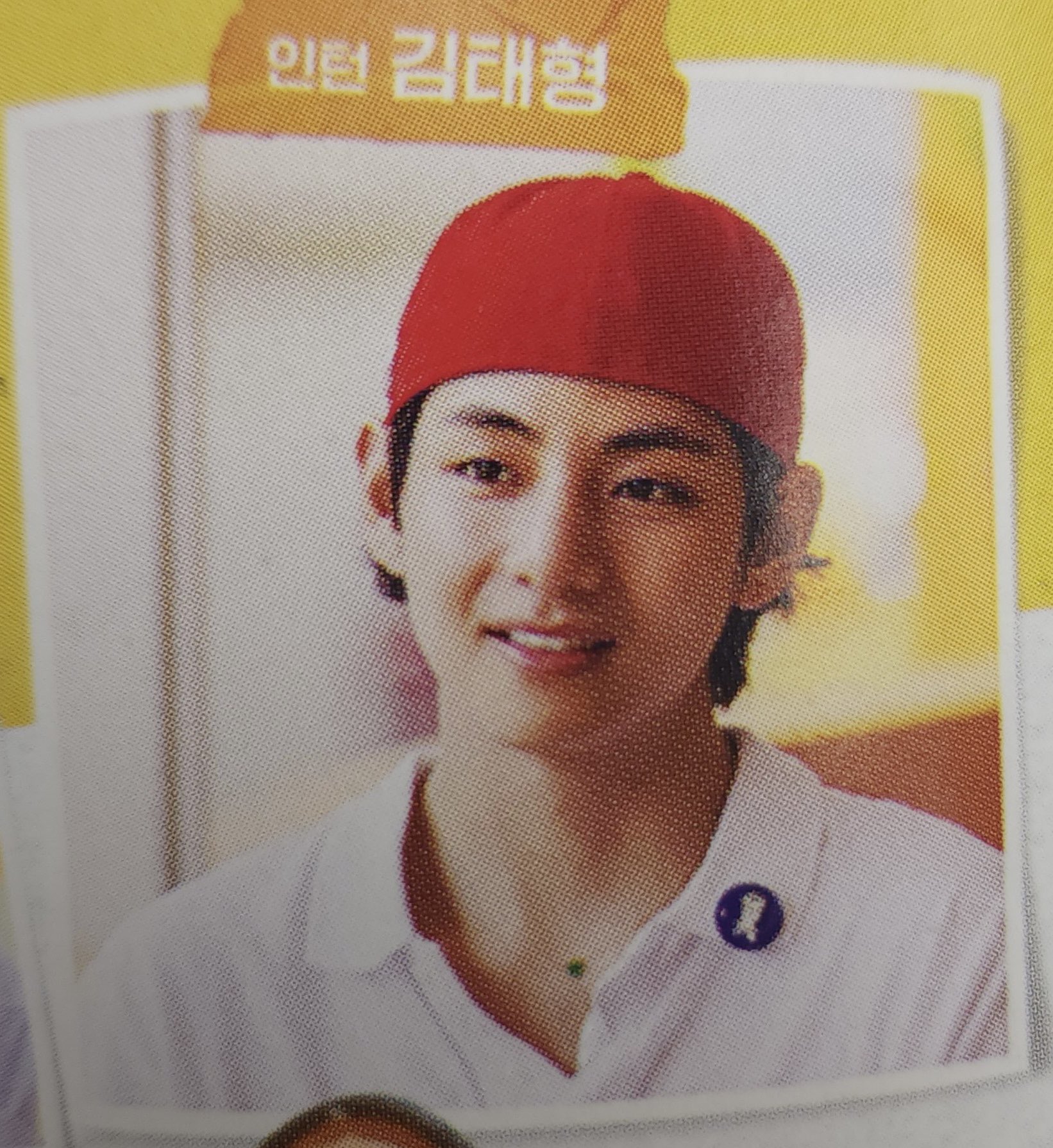 KTH FACTS on Twitter: "Seojins intern Kim Taehyung🧑‍🍳💕 https://t.co/3Hy8mhpoLW" / Twitter