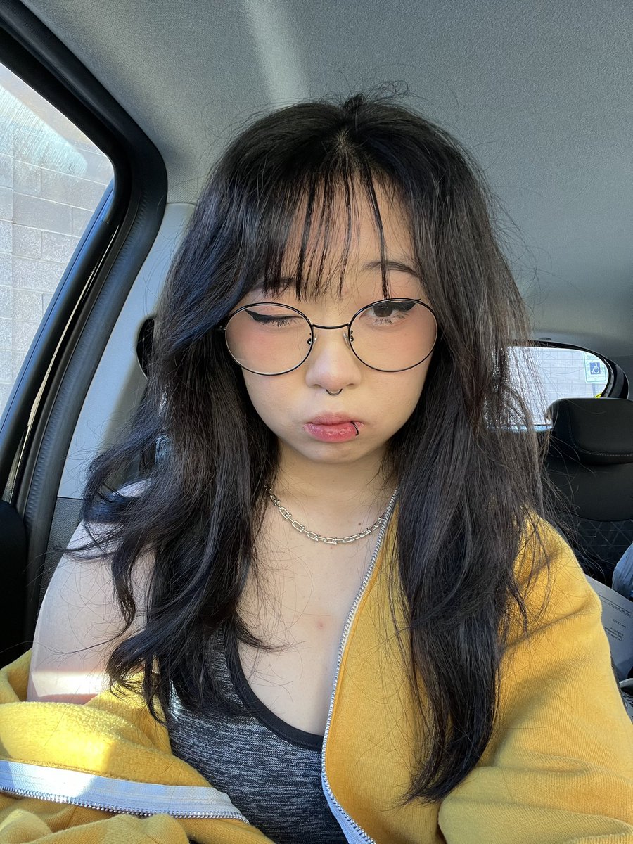 πππ₯π On Twitter Rt Sooyensu Im So Cute Until I Open My Fucking Mouth