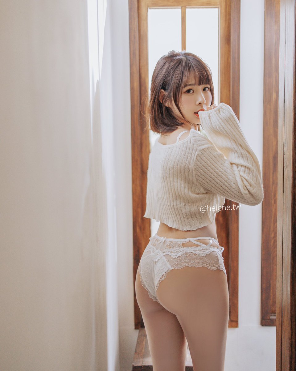 Helene海琳 TW Cosplay on Twitter: "為琳傾心寫真預購到今晚接截止唷 ️ 壓線仔該買了吧(๑ᵒ̴̶̷͈᷄ᗨᵒ̴̶̷͈᷅) 期待這週末場次看到你們呀🤭🤭 攤位詳細資料 ...
