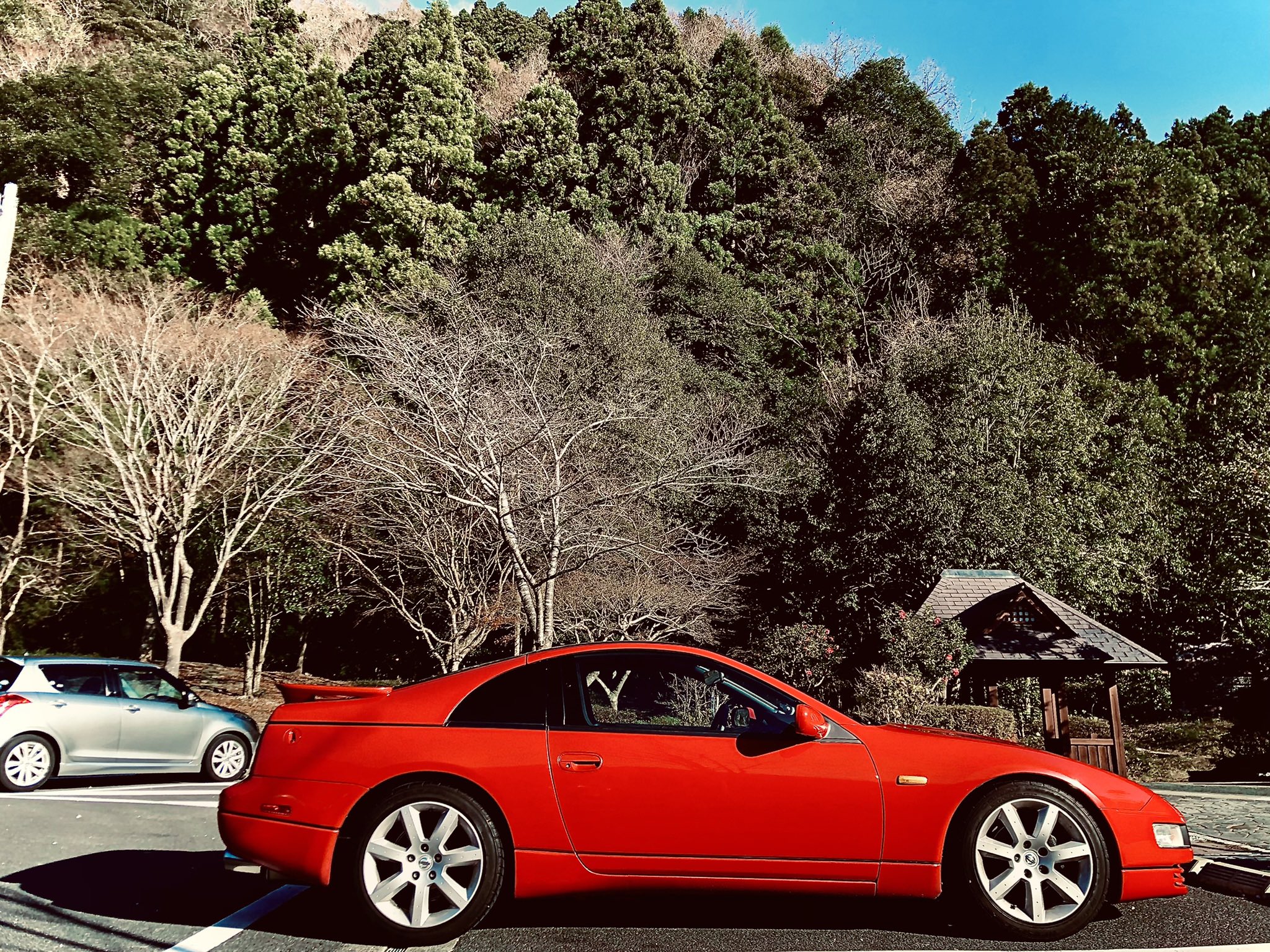 くれない@z32 (@Z32_kurenai) / Twitter